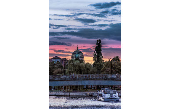 Create A Virtual Sunset: Software Tools For Image Enhancement: A Case ...