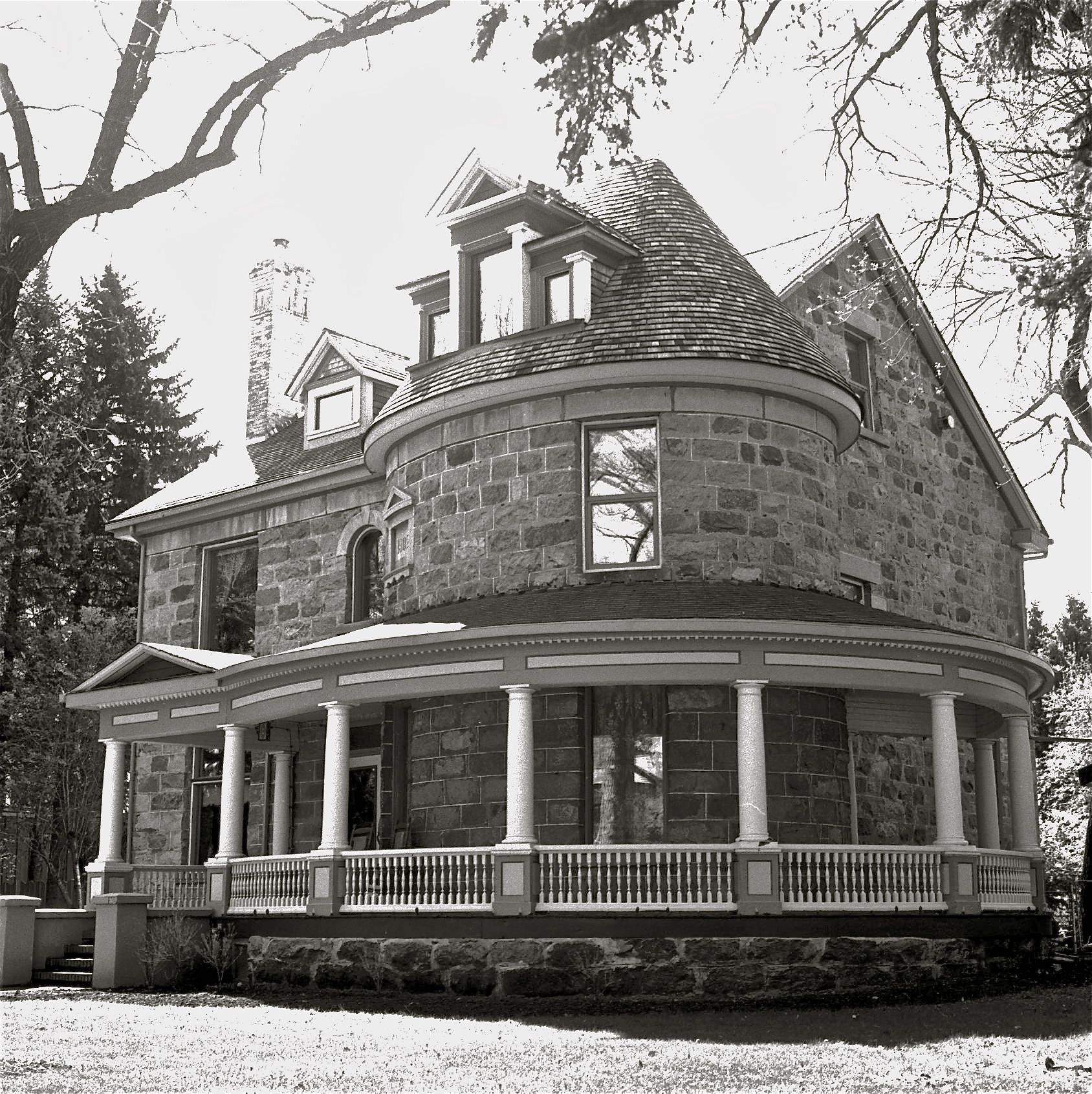 Kolt House | Shutterbug