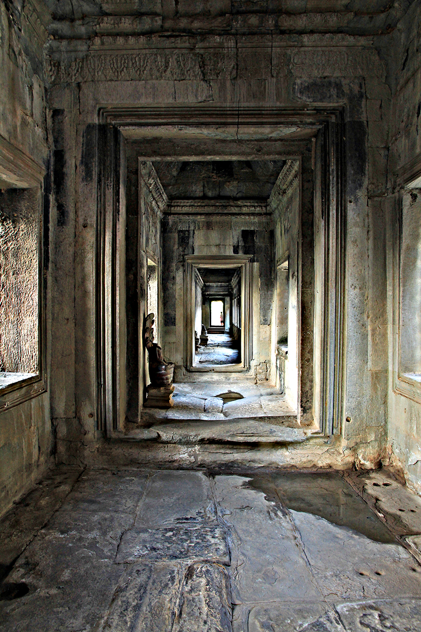 Hidden Hall Way | Shutterbug